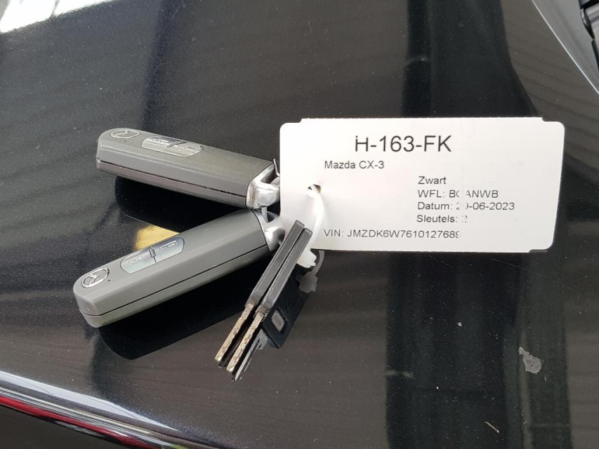 Mazda CX-3 2.0 SAG 120 GT-M - Autodeal.com